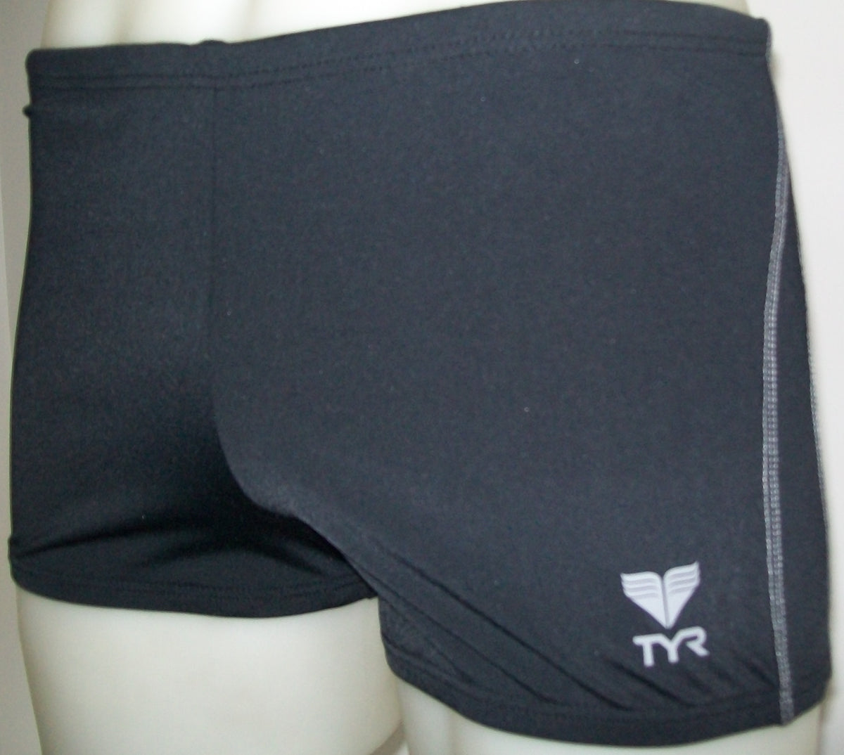 TYR Boys Line Trunks – Wright Sports